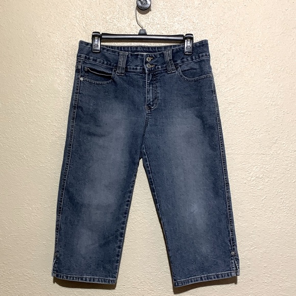 Faded Glory | Pants & Jumpsuits | Faded Glory Capris Jean Pants Blue ...